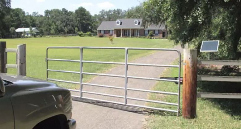 All The Advantages That Come From Automatic Farm Gate Openers