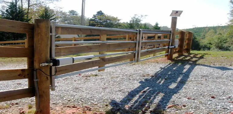 All The Advantages That Come From Automatic Farm Gate Openers