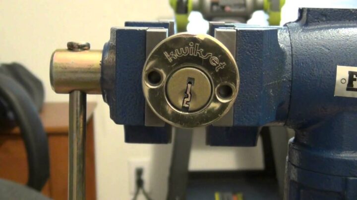 5 Essential Tools Every Locksmith Needs