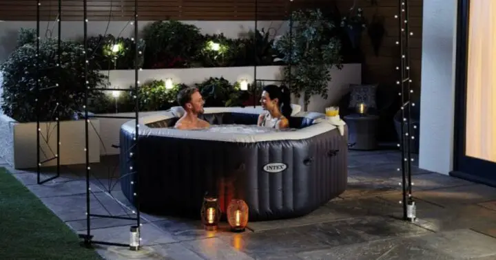 5 Things You Need To Know Before You Buy an Inflatable Jacuzzi