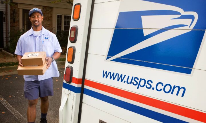 Save On Logistics: 5 Shipping Options to Consider for Your Business in ...