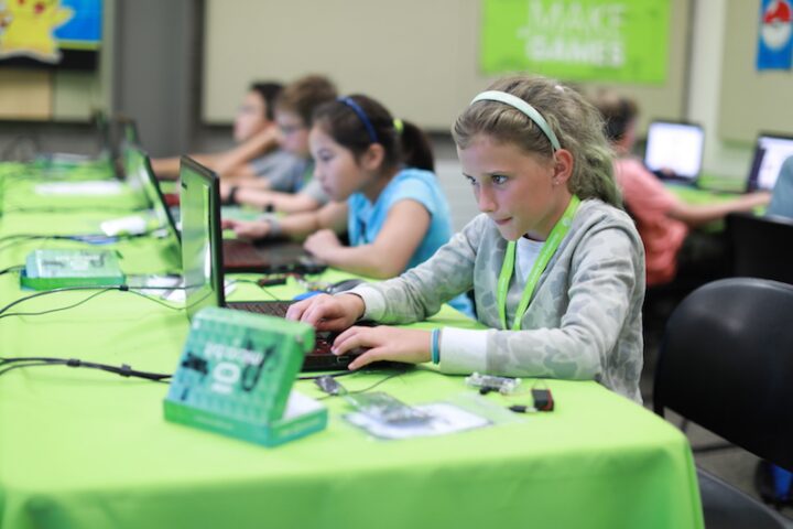 5 Benefits of Coding for Kids