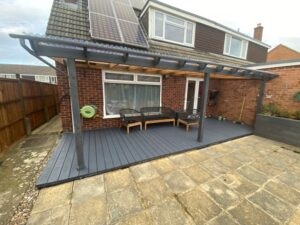 How to Build Your Own Veranda on a Tight Budget - 2021 Guide