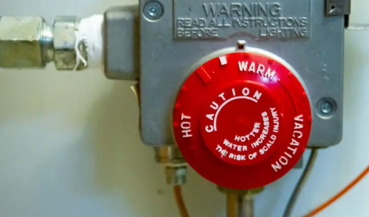 A Homeowners' Guide to Adjusting Water Heater Settings