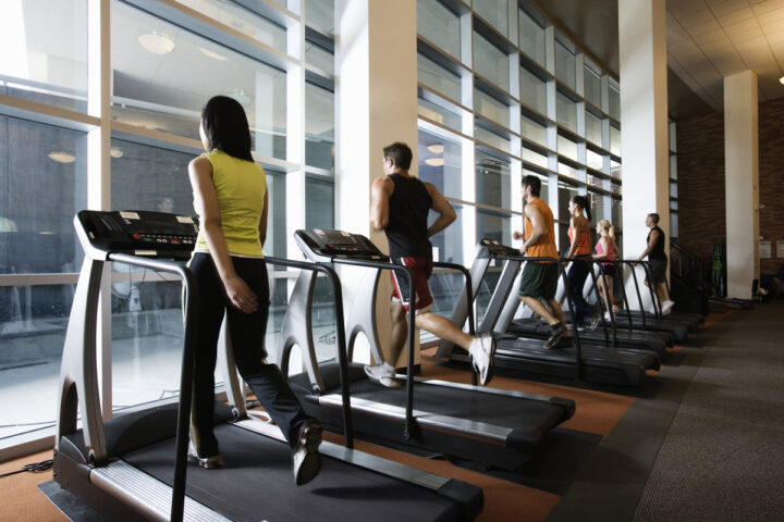 An Ideal Time for Your Clients to Exercise at the Gym