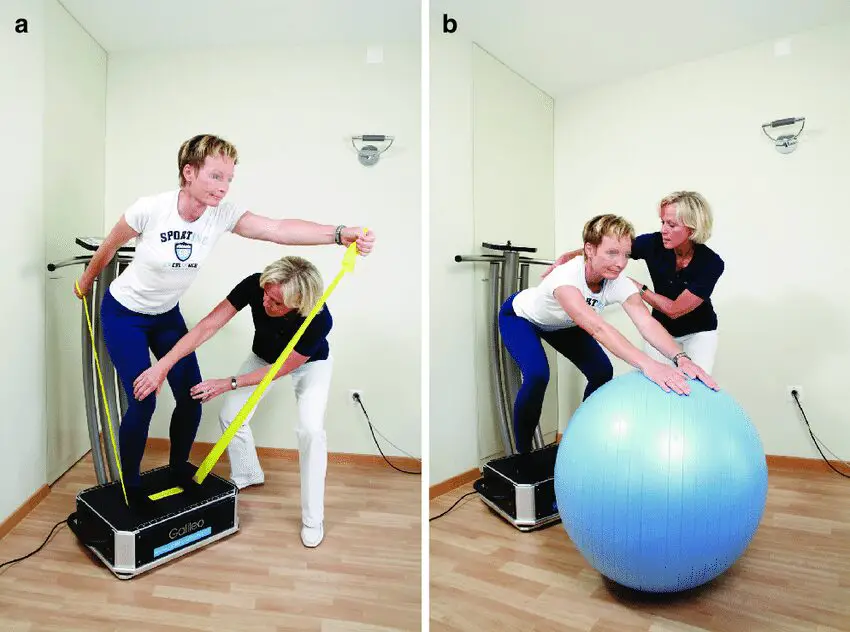 7 Advantages of Whole-Body Vibration Therapy for Older Adults