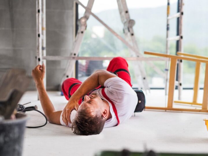 Legal Insights for Slip and Fall Victims: When to Pursue a Lawsuit